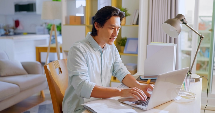 How to include salary expectations in a cover letter | Robert Half