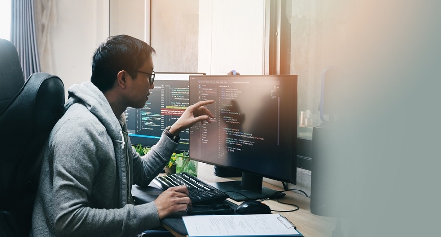 What are the roles and responsibilities of a Systems Analyst? | Robert Half