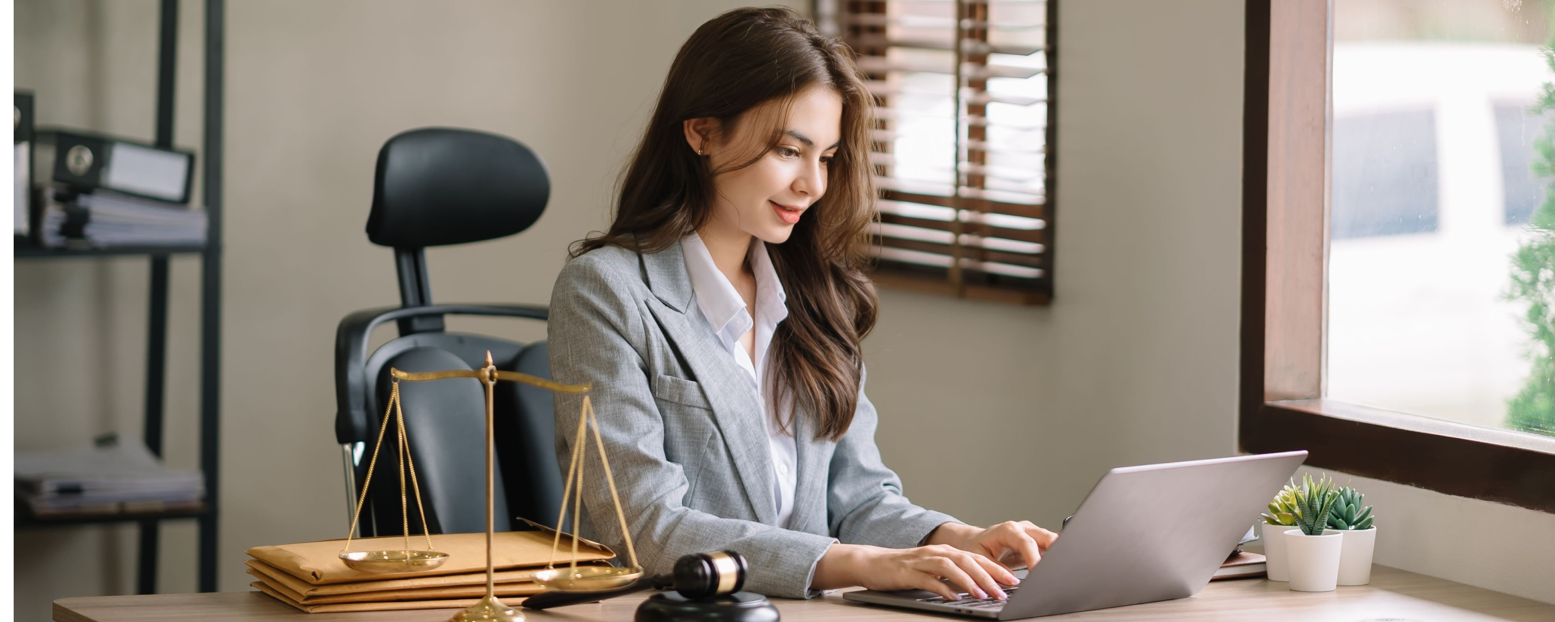 10 In-Demand, High-Paying Roles in the Legal Field for 2025 | Robert Half