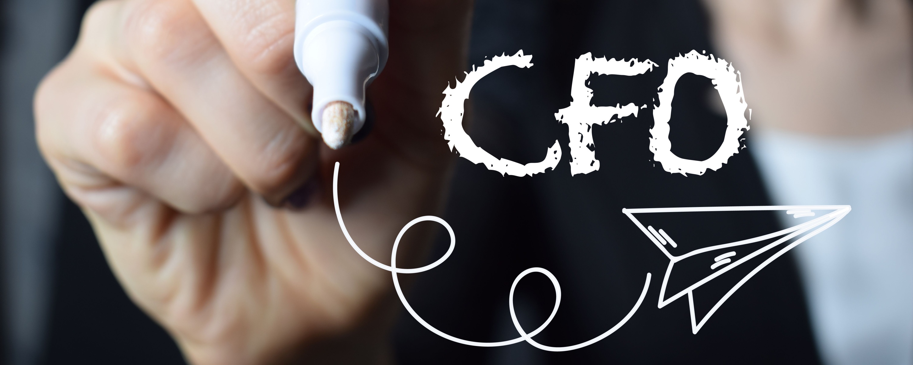 7 Steps to Help Guide and Advance Your Career Path to CFO | Robert Half