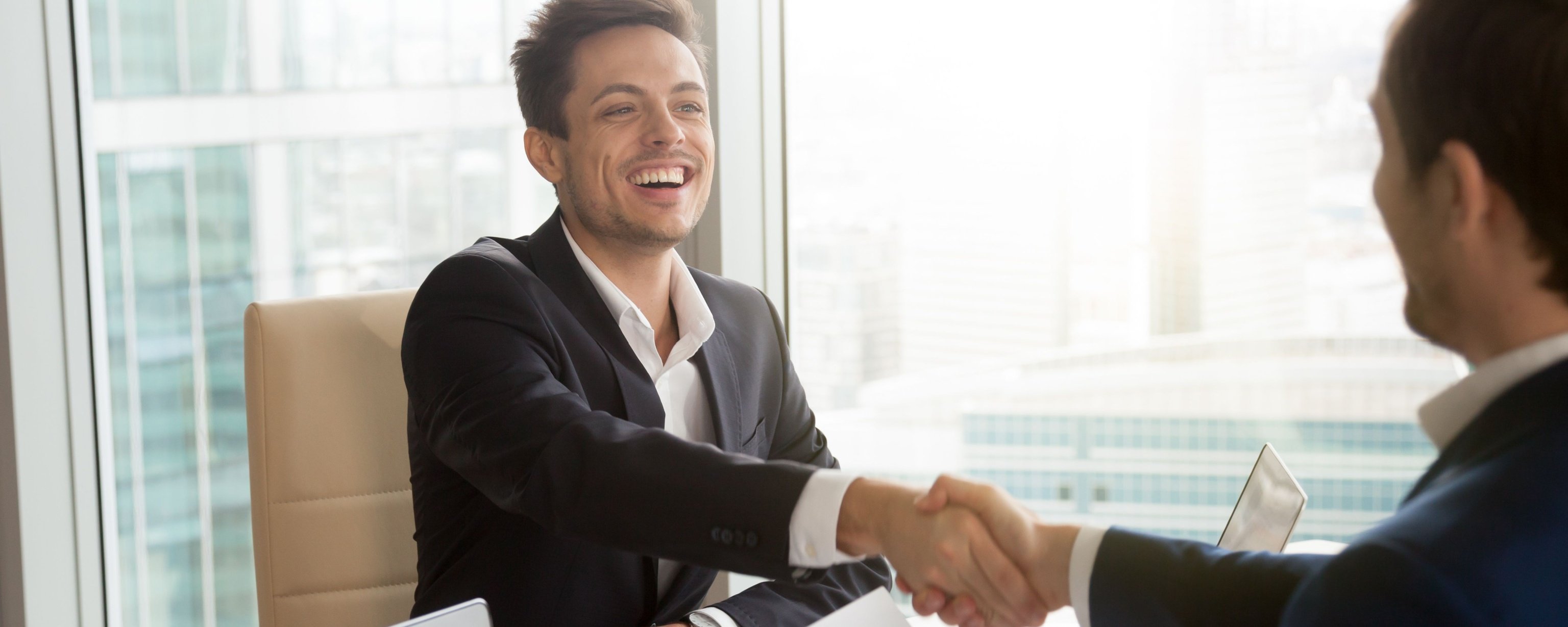 How to Ask for a Signing Bonus With Confidence